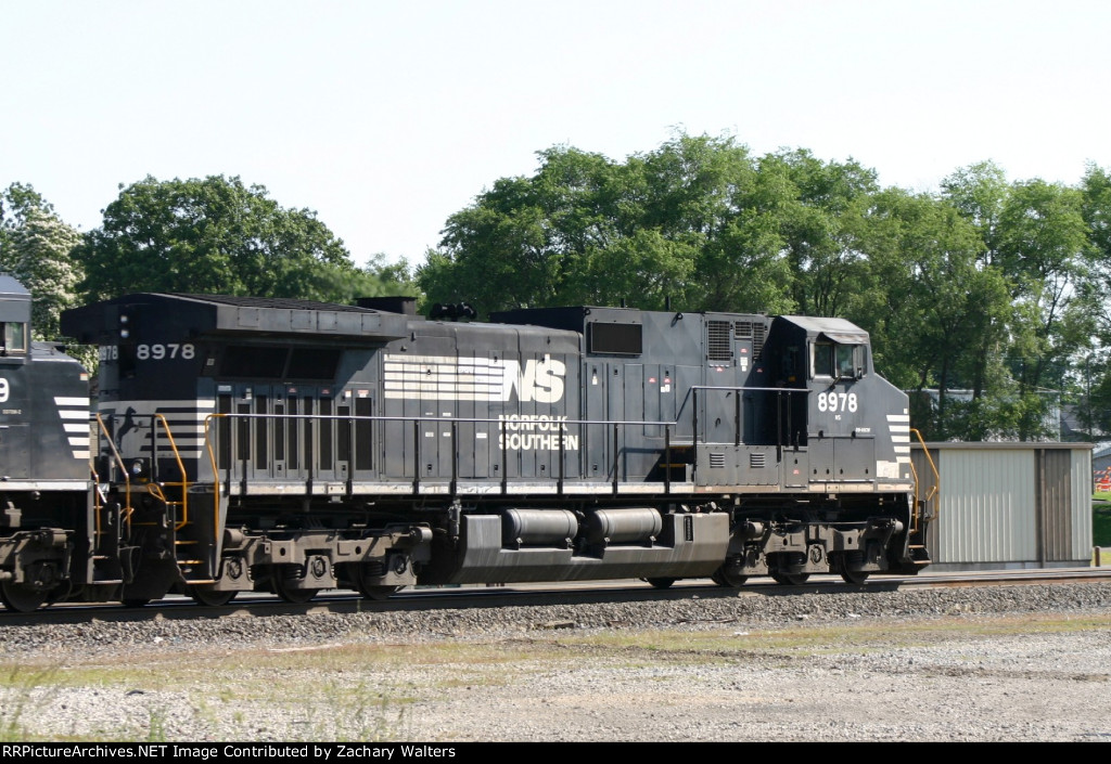NS 8978
